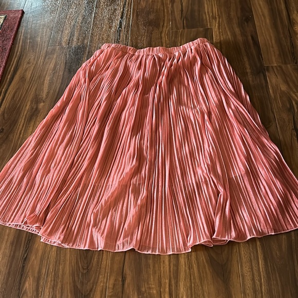 Skirts | Pleated Skirt Midi With Partial Stretch Waistband | Poshmark